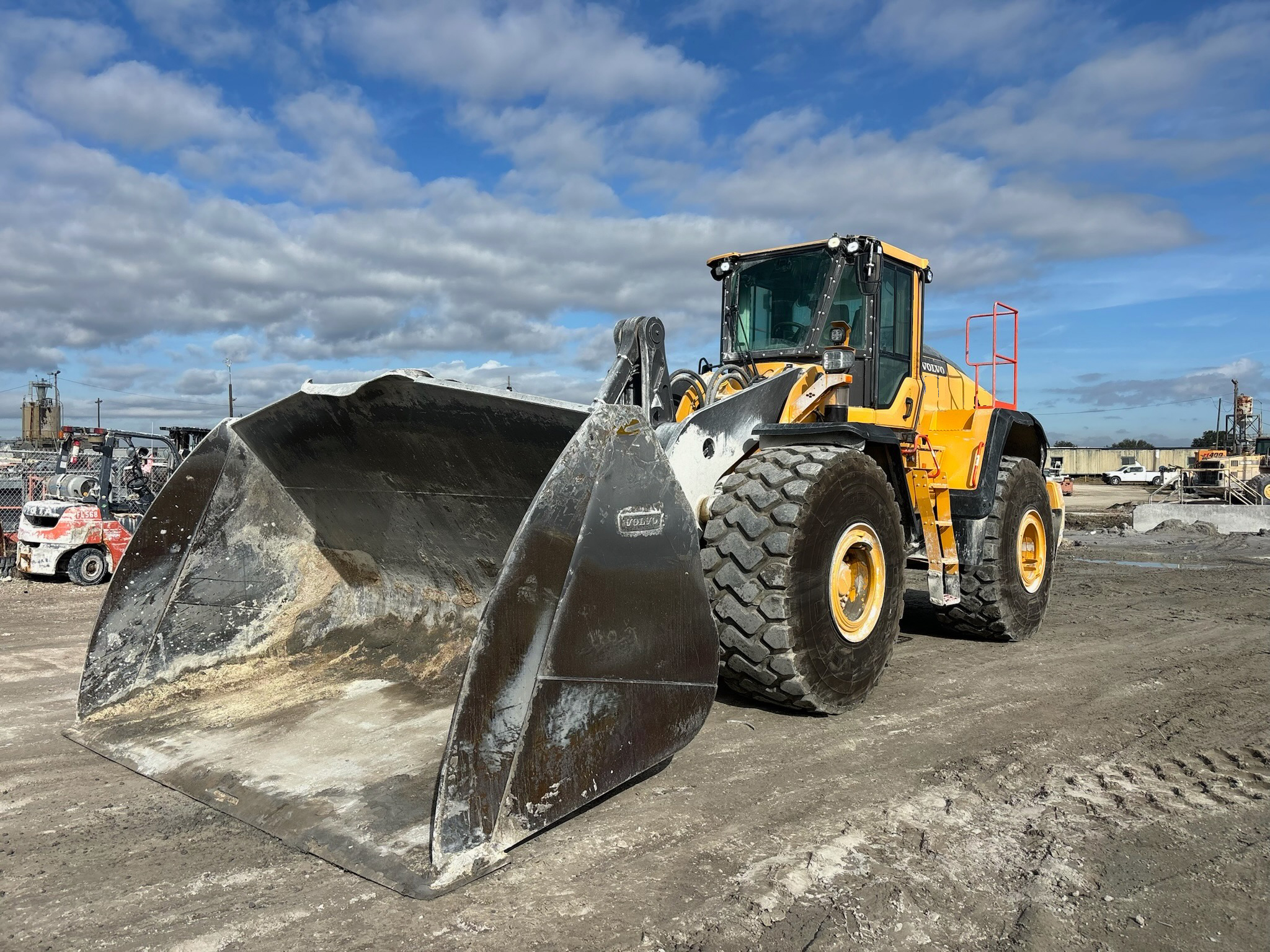 2019 Volvo L220H Wheel Loader - Zadoon