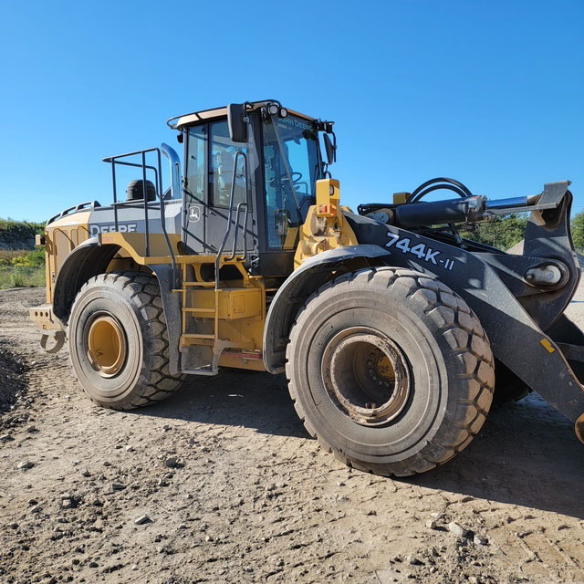 2015 Deere 744K-II Wheel Loader - Zadoon
